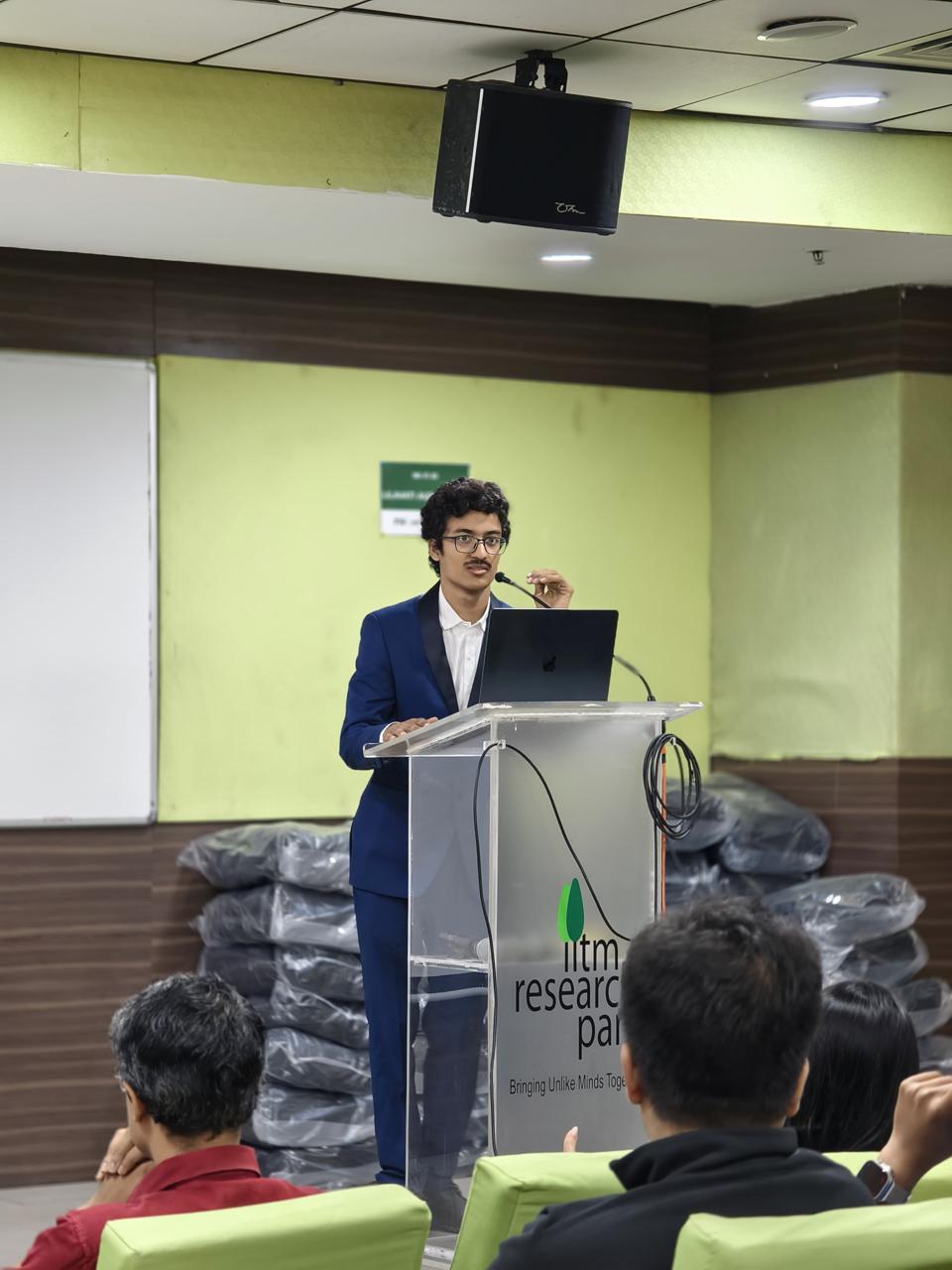 IICPC - InterCollegiate and Informatics and Competitive Programming Conclave